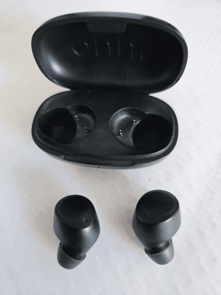 Connect Onn Wireless Earbuds: Steps - thinglabs Connect Onn Wireless Earbuds: Steps - thinglabs