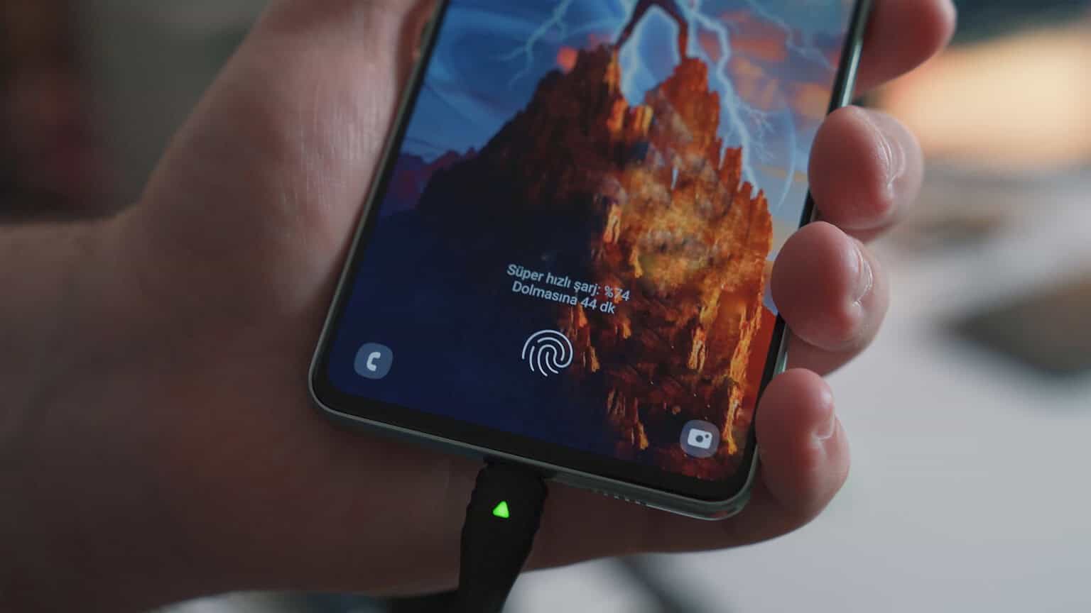 What To Do When Text Messages from One Person Disappeared - thinglabs
