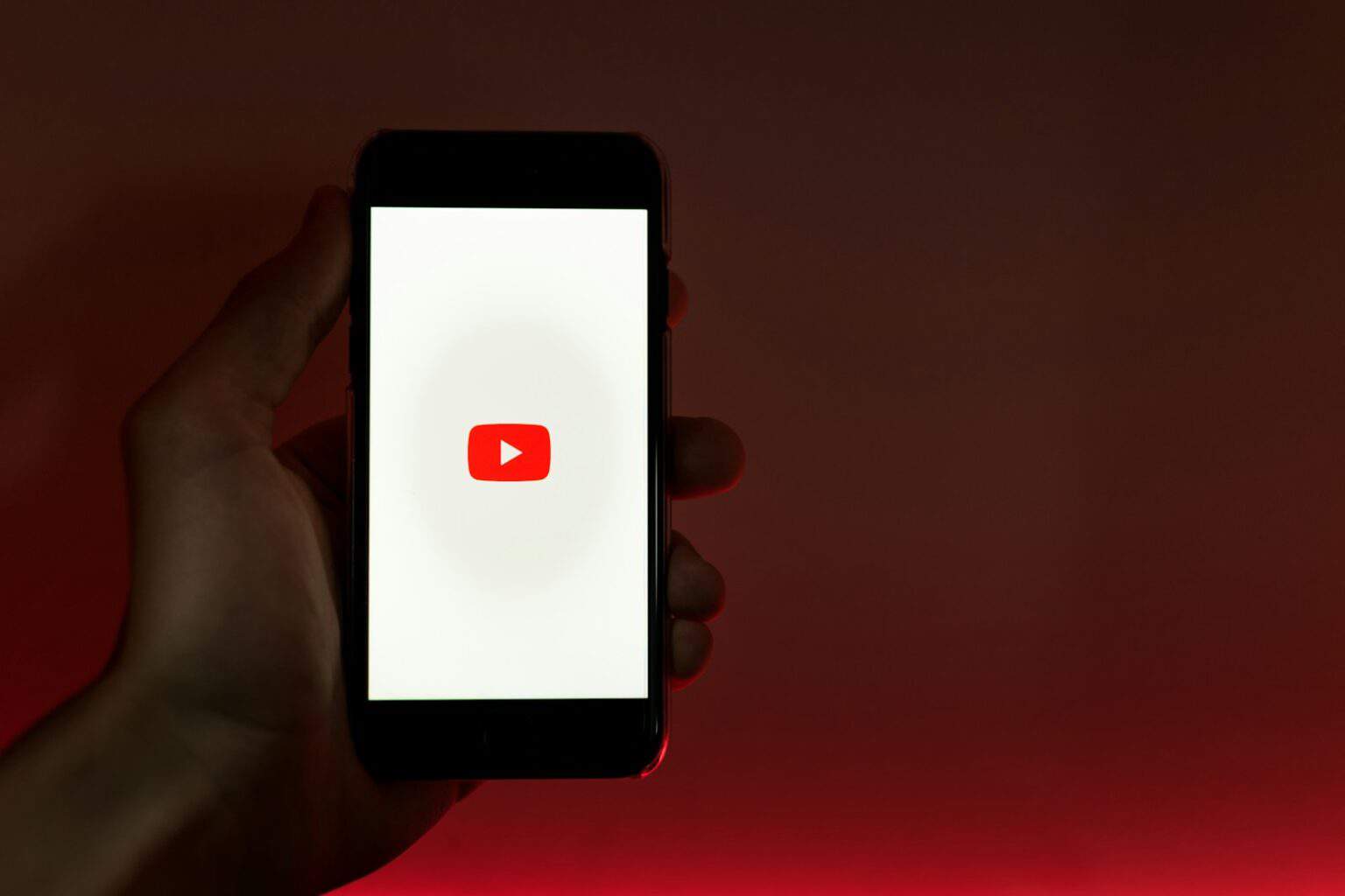 How to Clip a YouTube Video: Quick Guide for Content Creators - thinglabs